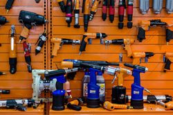 How Much CFM Do I Need To Run Air Tools