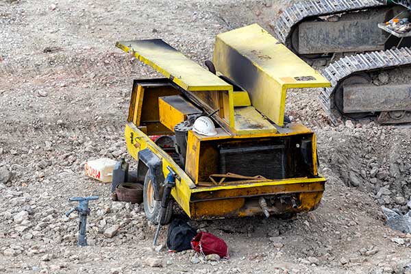 9 Reasons To Keep Your Tow-Behind Air Compressor - VMAC